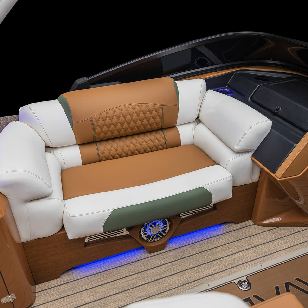 Avalon Pontoons – Pride Marine Group